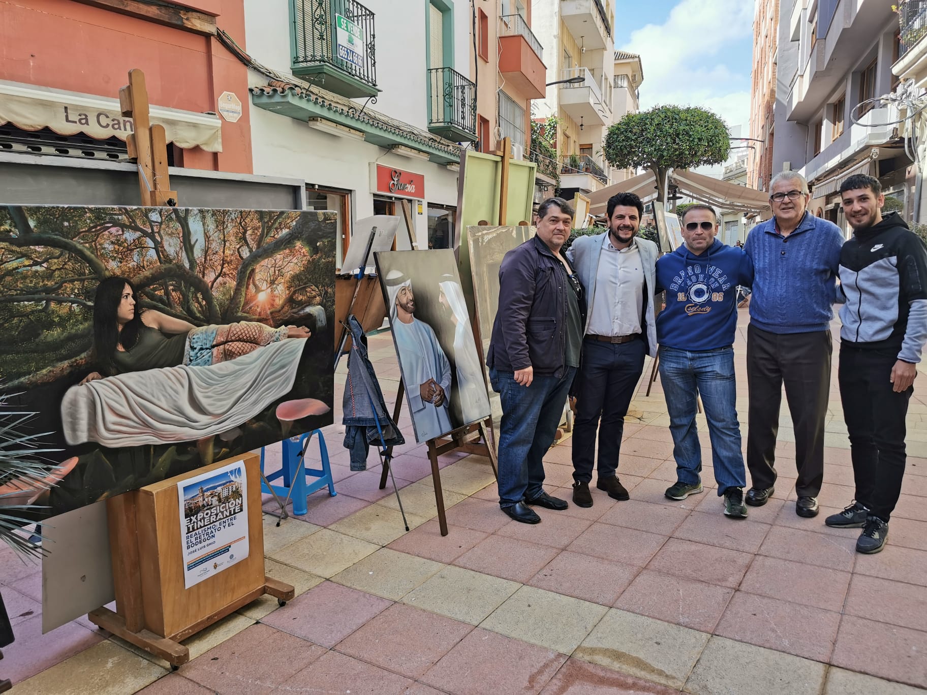 La exposición itinerante de Ghio afronta su recta final en el Barrio de ...