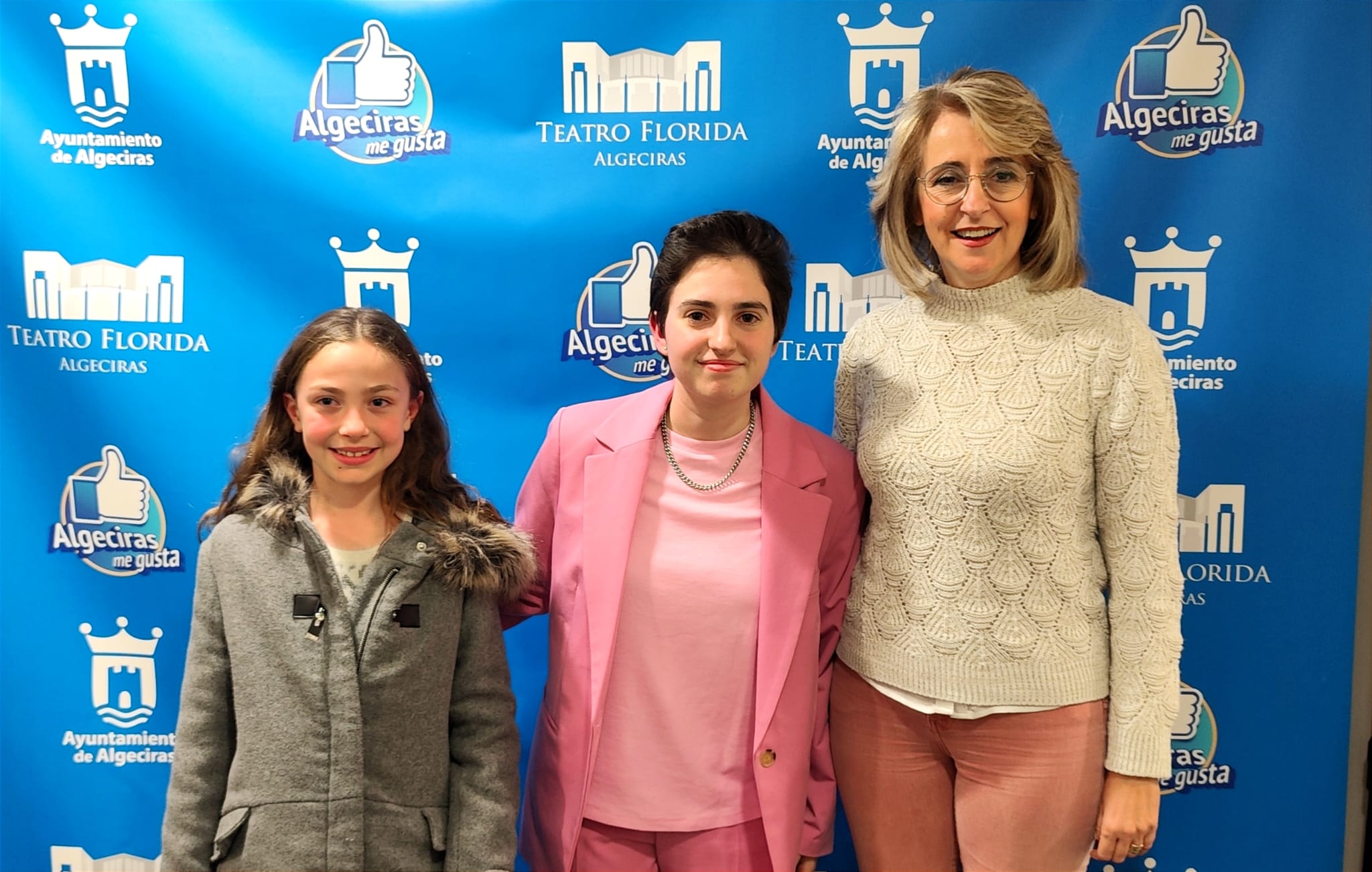 Inmagic llena el Teatro Florida de magia