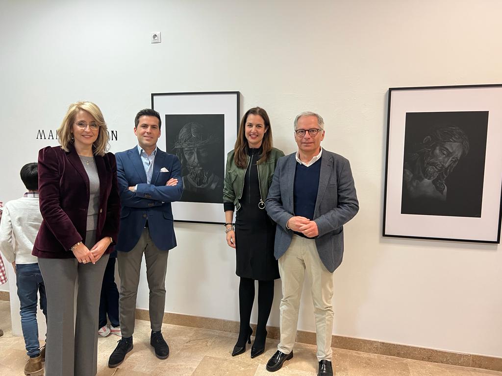 El equipo de gobierno inaugura la exposición “La Pasión de Jesús” de ...